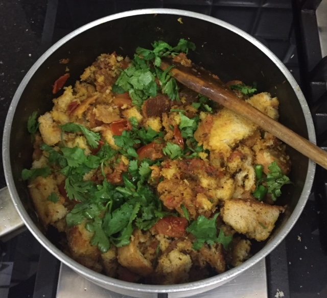 Shobha's Food Mazaa: TOMATO BREAD / TAMATE MEI DHABROTI