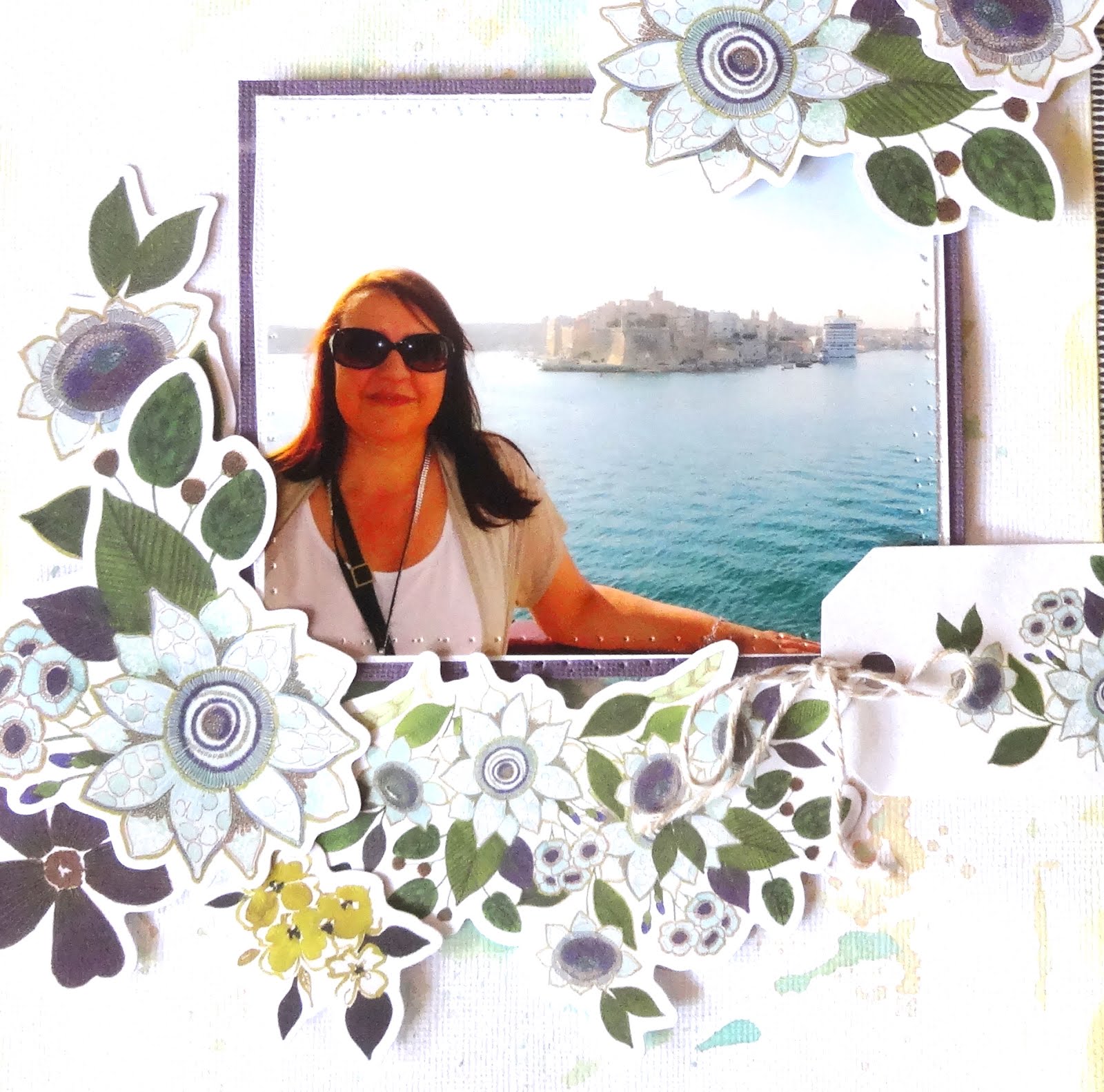 Flowery Layout with Adriana - Couture Creations