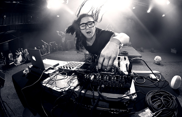 ELECTRO MUSIC - DJ´S: SKRILLEX