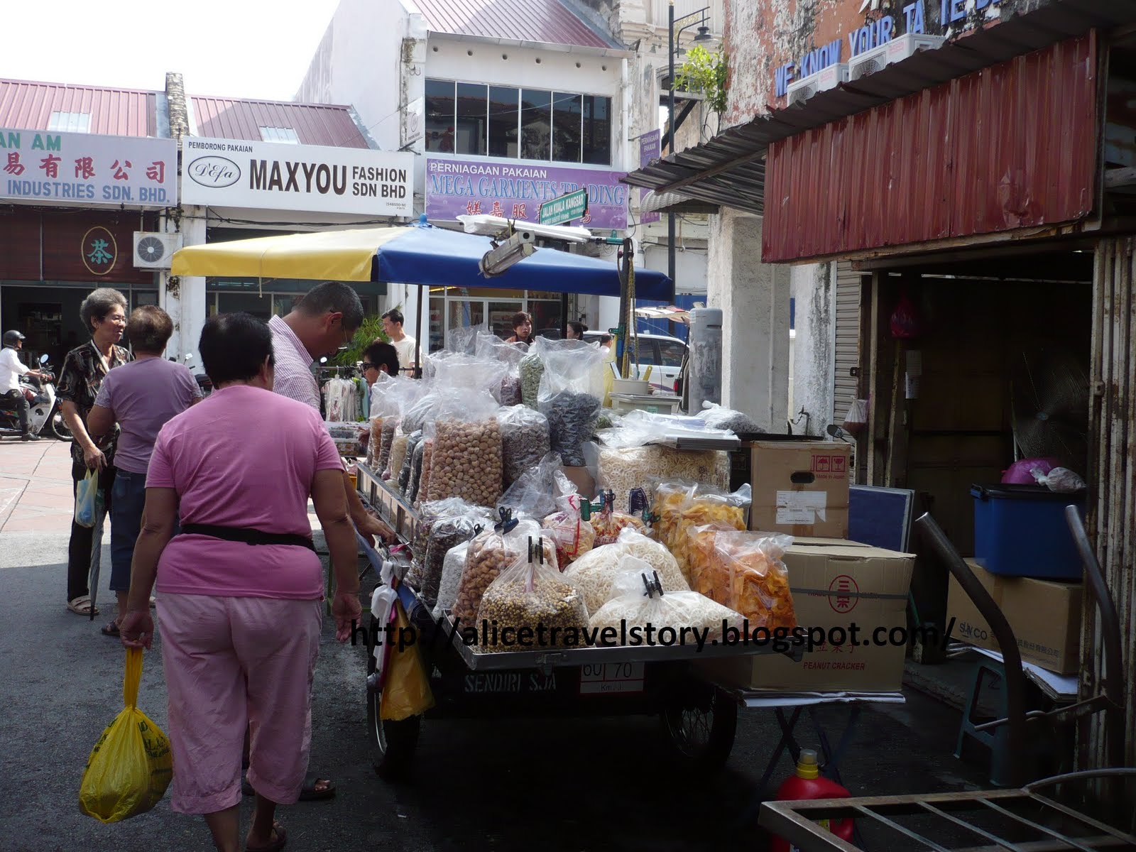 Alice Travelogue: Penang Malaysia - Market Scene Part 3