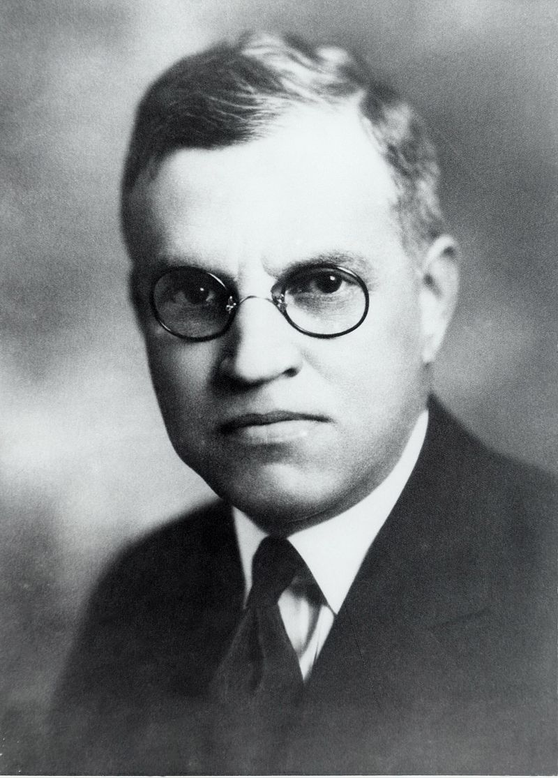 Yours in...: #720 I am Robert Reamer. I'm kind of a big deal.