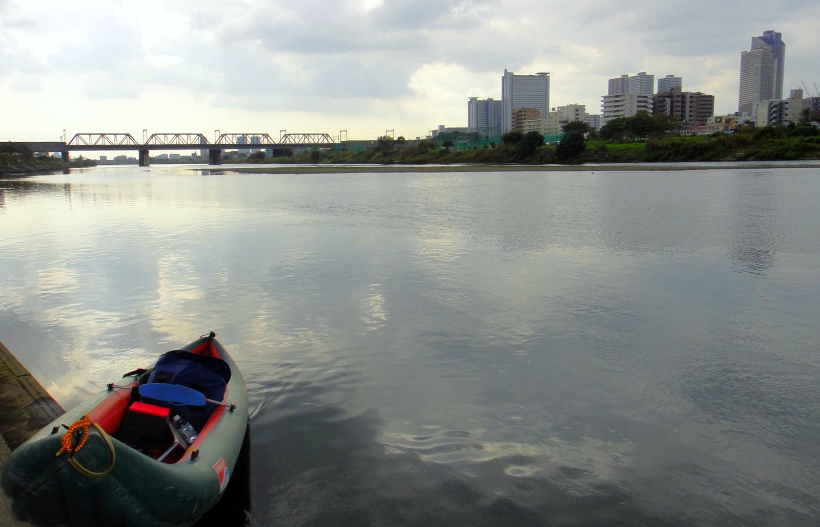 It's Tokyo Style: The lower reaches of Tamagawa, Tokyo / Remar en el ...