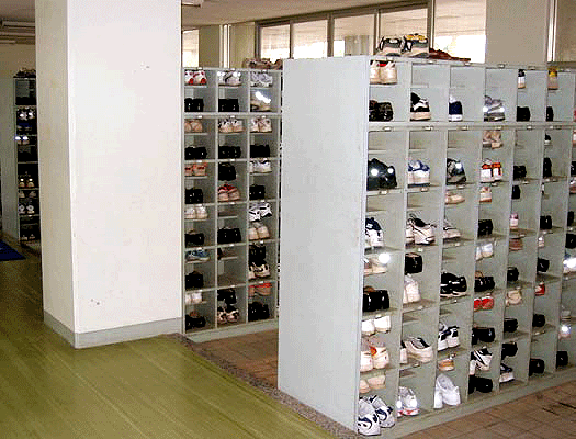 Why Do Japanese Students Take Off Their Shoes in School