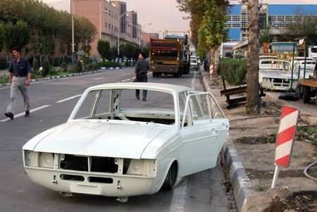 PaykanHunter (Rootes Arrow & The Iranian PAYKAN) | Retro Rides