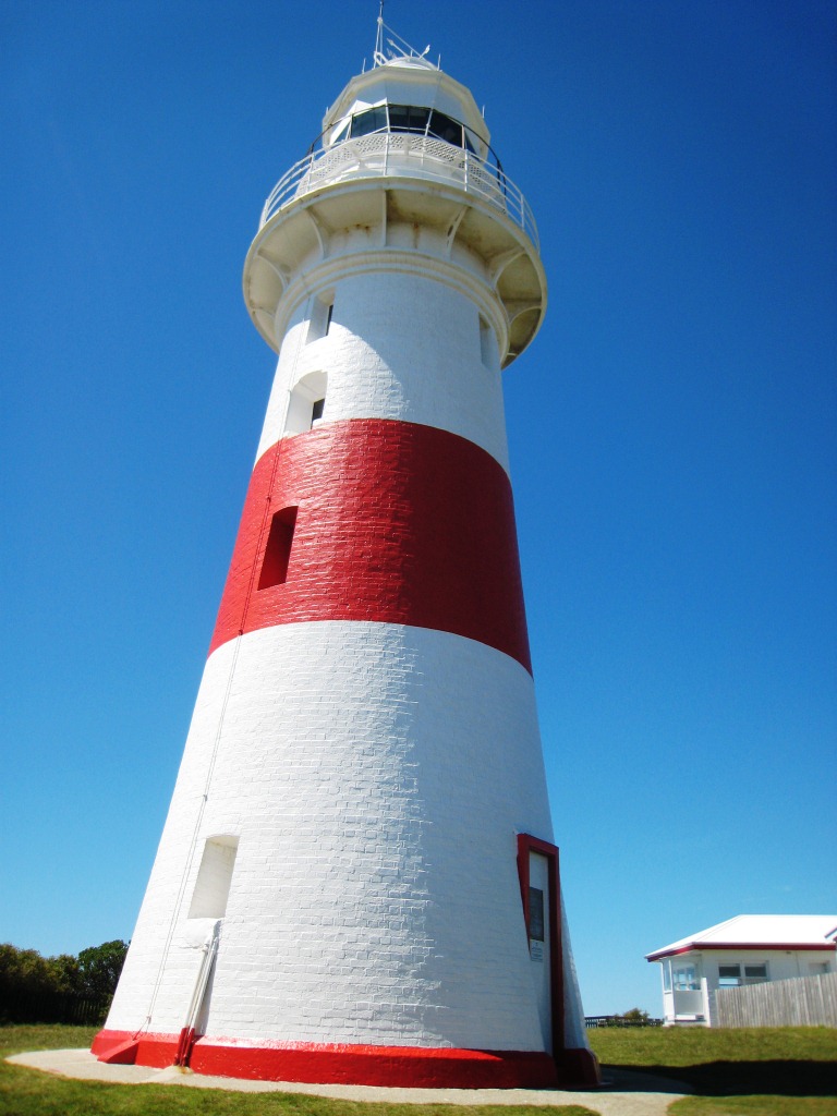 Chris & John's Travel Log: TASMANIA 2 - TAMAR VALLEY