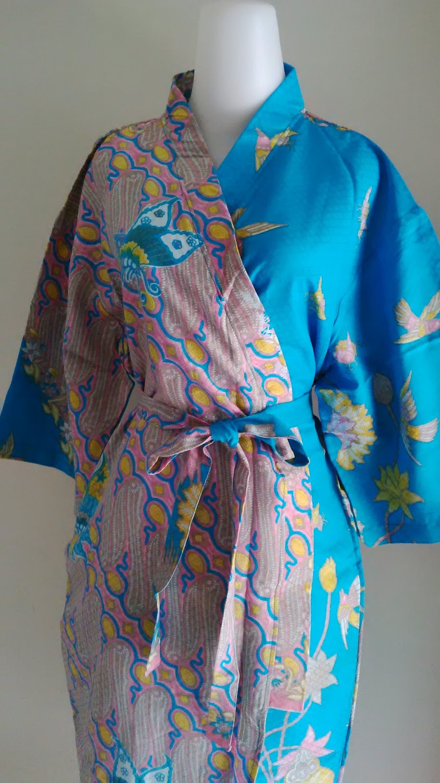 KIMONO BATIK SOLO - 081 825 0557 ( HP / WA ): Kimono Batik Spa Muslimah ...