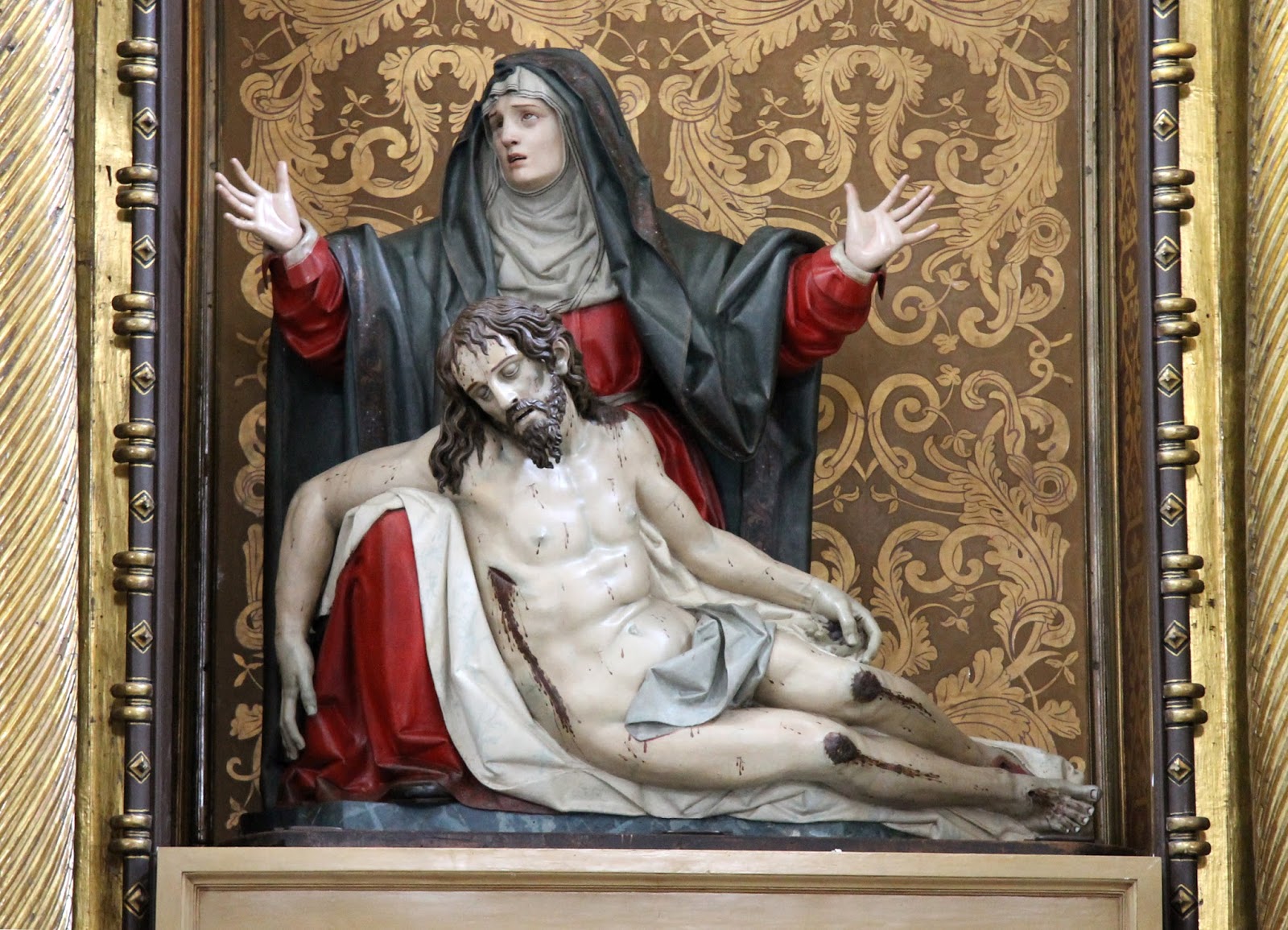 Nuestra Señora de la Piedad o La quinta angustia