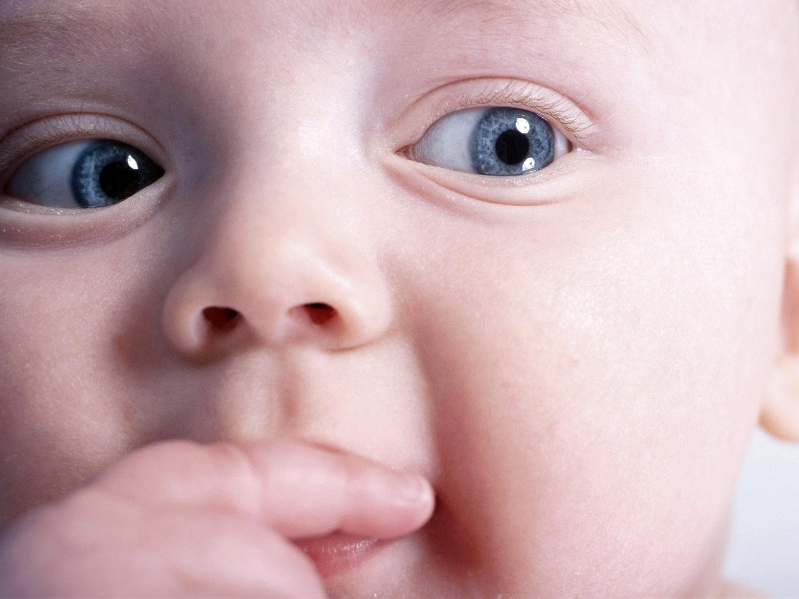 19 Very Cute And Beautiful Babies Wallpapers In HD