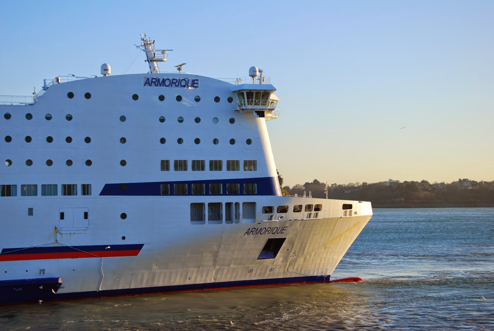 BRITTANY FERRIES: ARMORIQUE at Saint-Malo