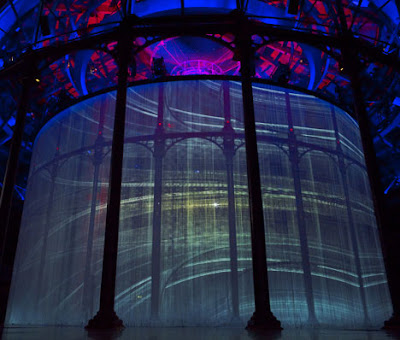 HOME.work: CURTAIN CALL