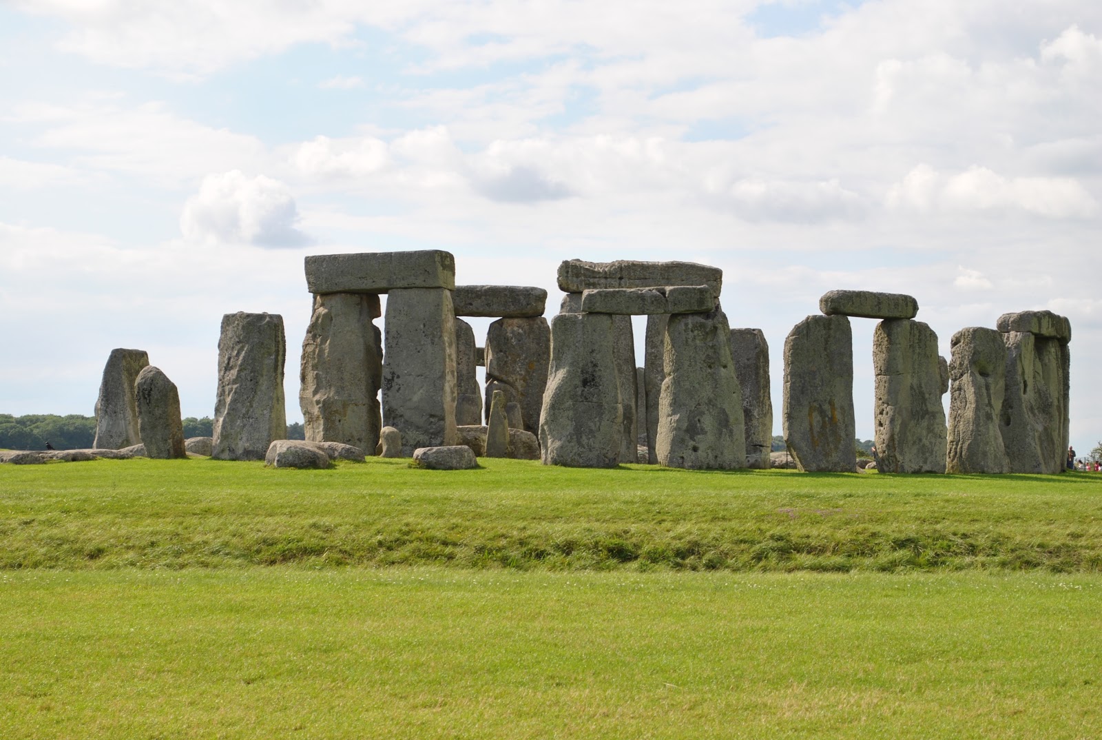 Great Excavations : Stonehenge