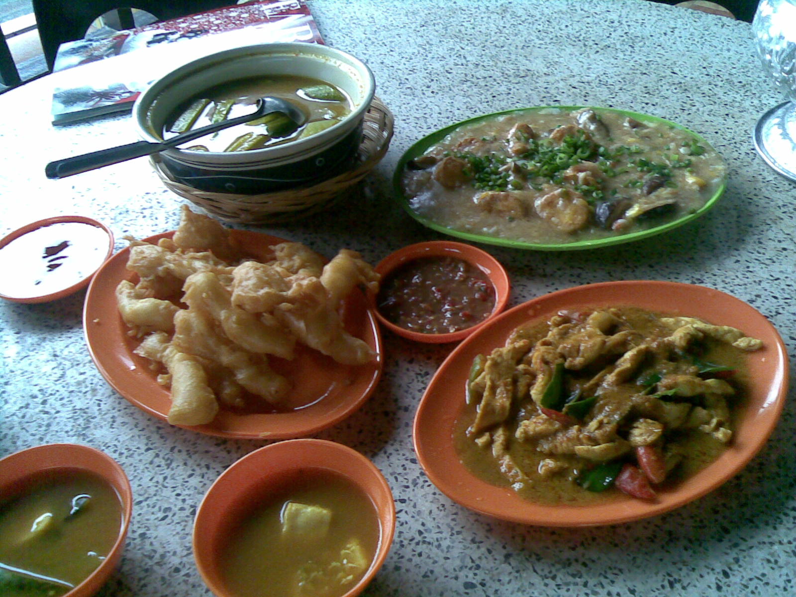 Ke Zheng Liang: The Best Thai Restaurant in Jitra - Kampung Siam