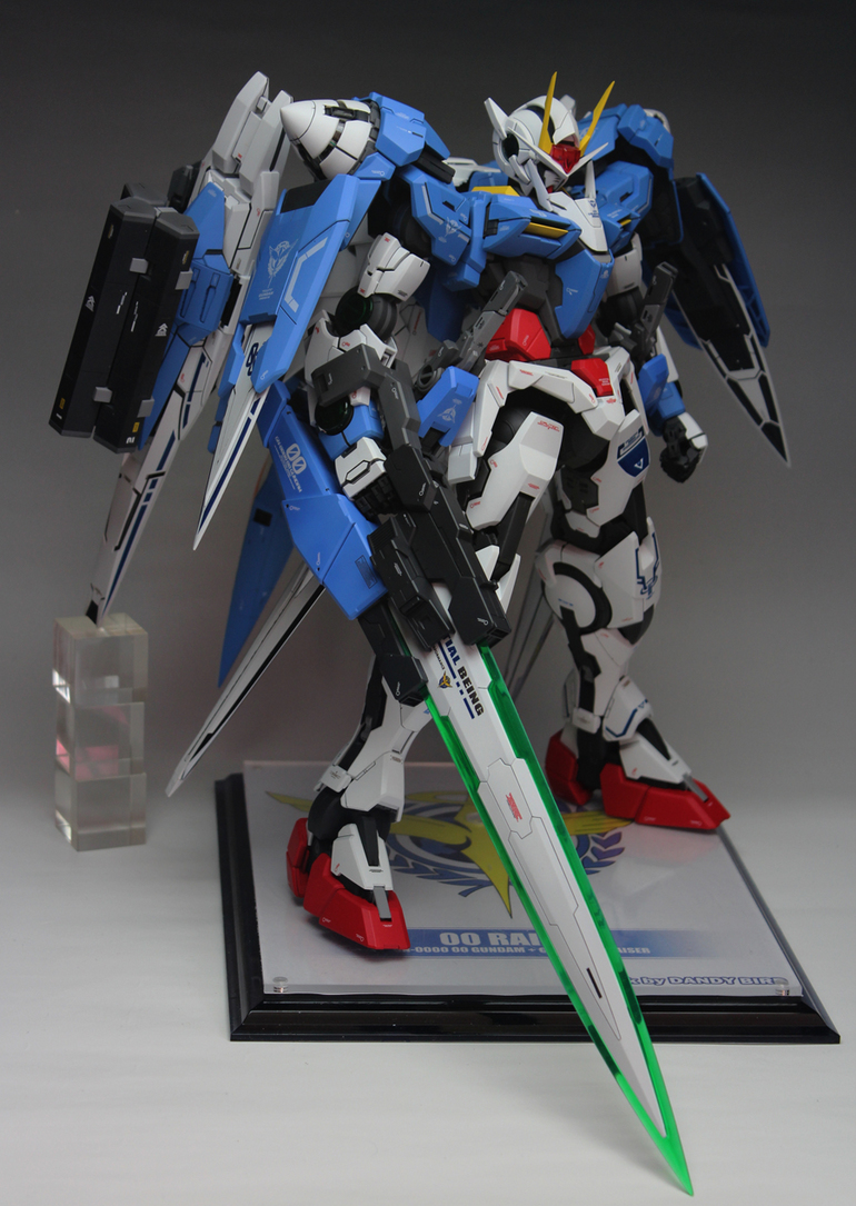 GUNDAM GUY: PG 1/60 GN-000 + GMR-010 00 Raiser - Painted Build