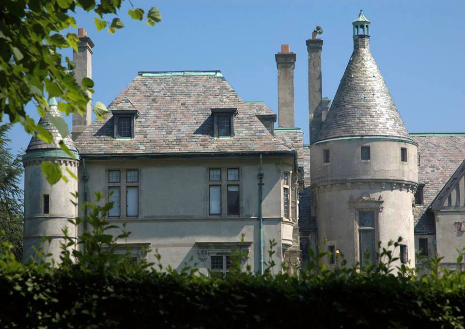 SHADOWS OF THE NIGHT: More Collinwood photos