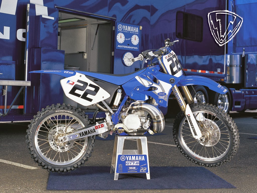 Daily Moto: Yamaha Factory YZ 250 Chad Reed 2004