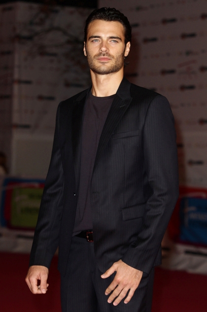 Cantinho da Alê: Dica da Boa! Série Mortal – J.D Robb