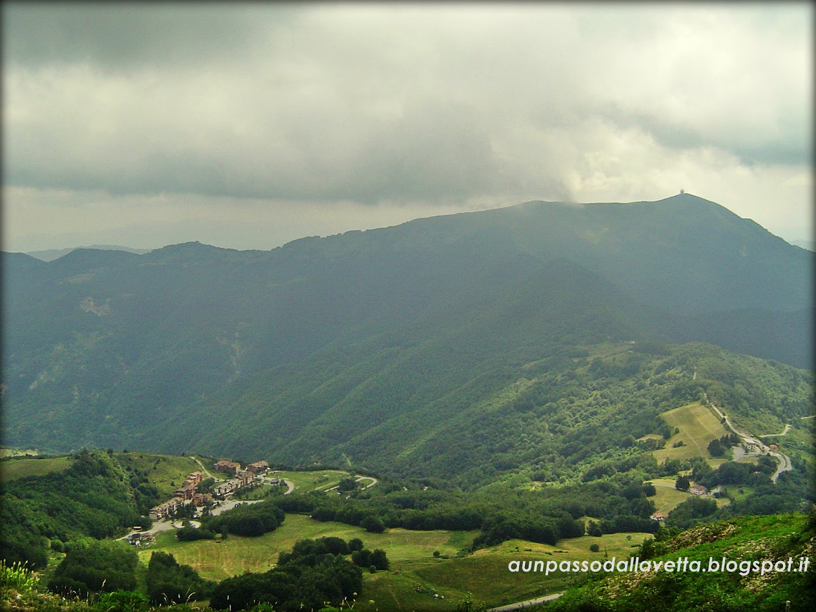 A un passo dalla vetta : Anello: Caldirola - Rif. Orsi - M.te Chiappo ...