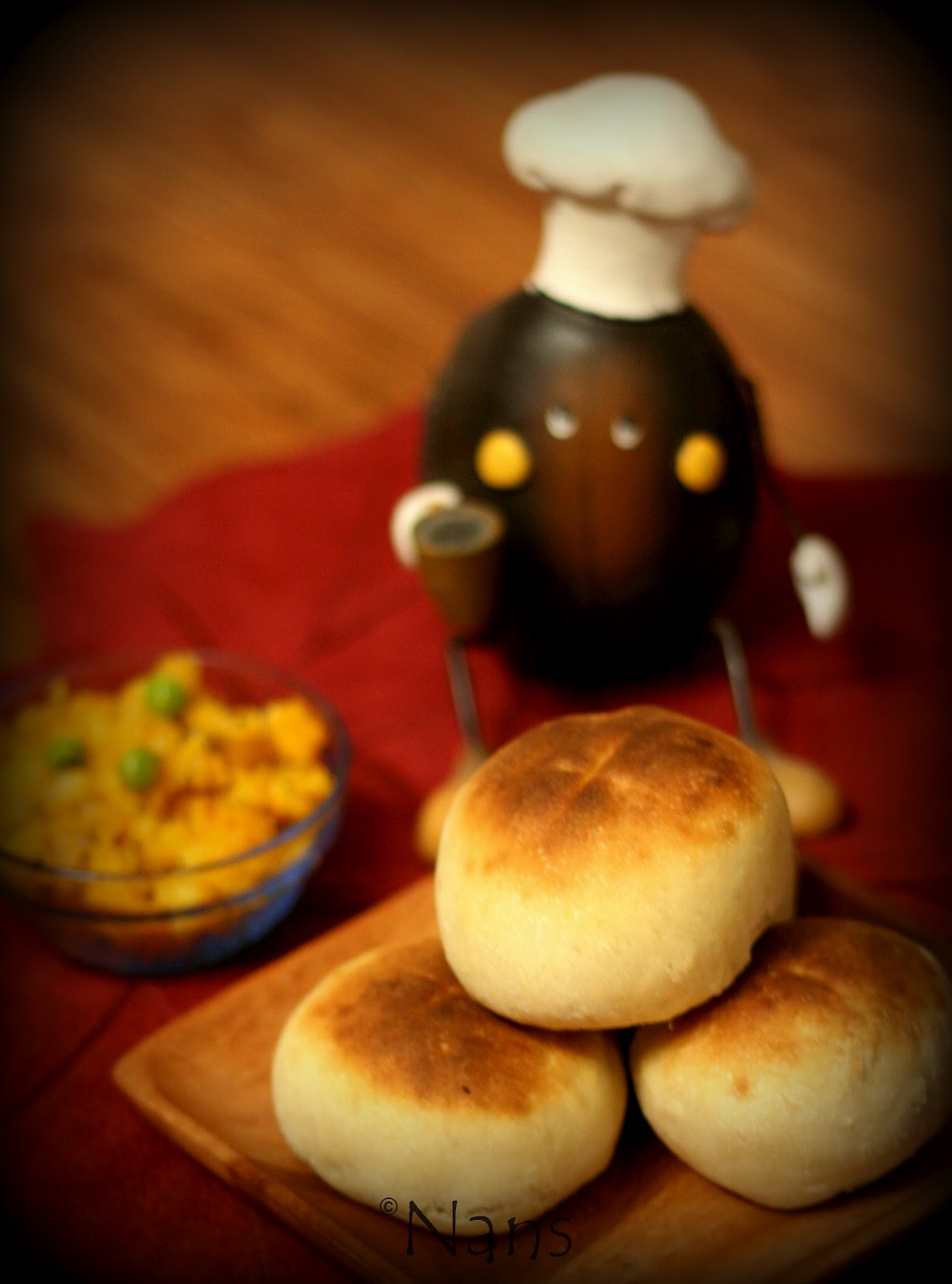Nan's yum-yums!: Stuffed Bun | Palya Bun