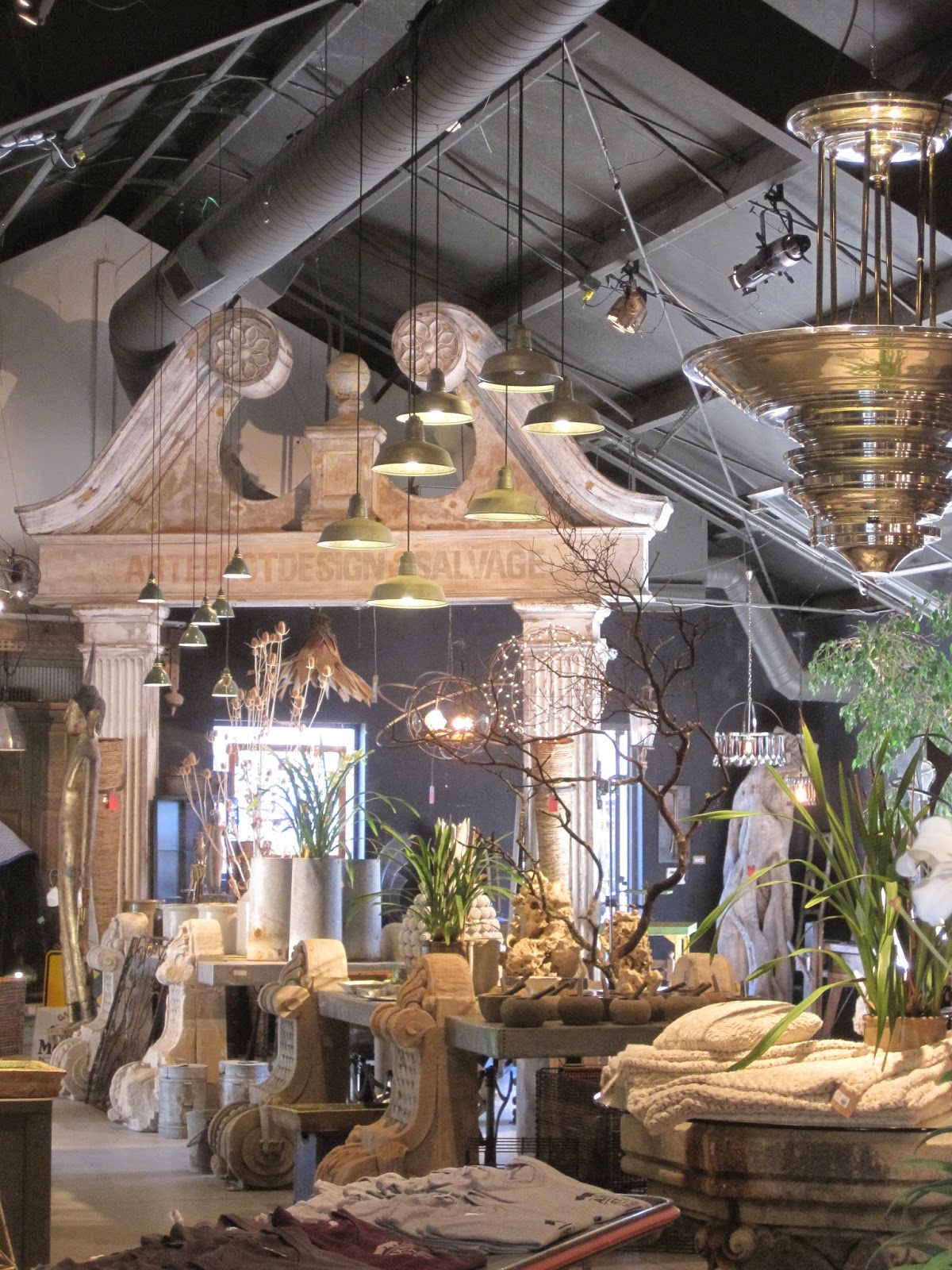 architect design™: Artefact design and salvage, Sonoma