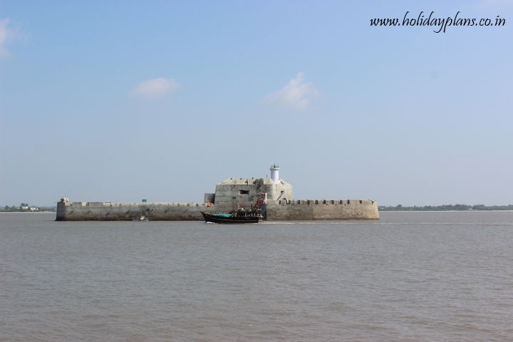 Diu – A Small Island hidden from the World | Travel Blog for Popular ...