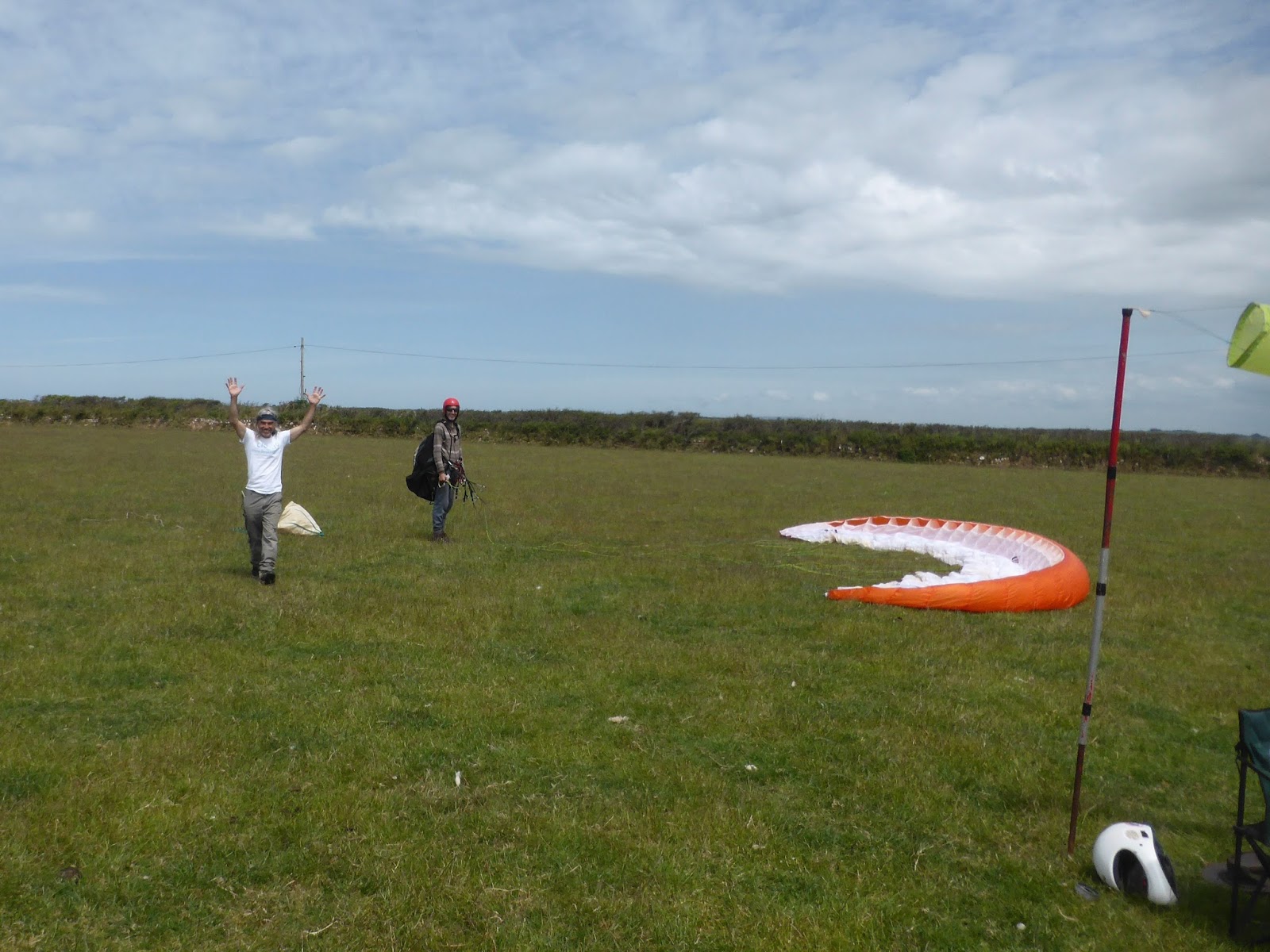 Cloud9 Hang Gliding & Paragliding www.flycloud9.co.uk: Wind chasers