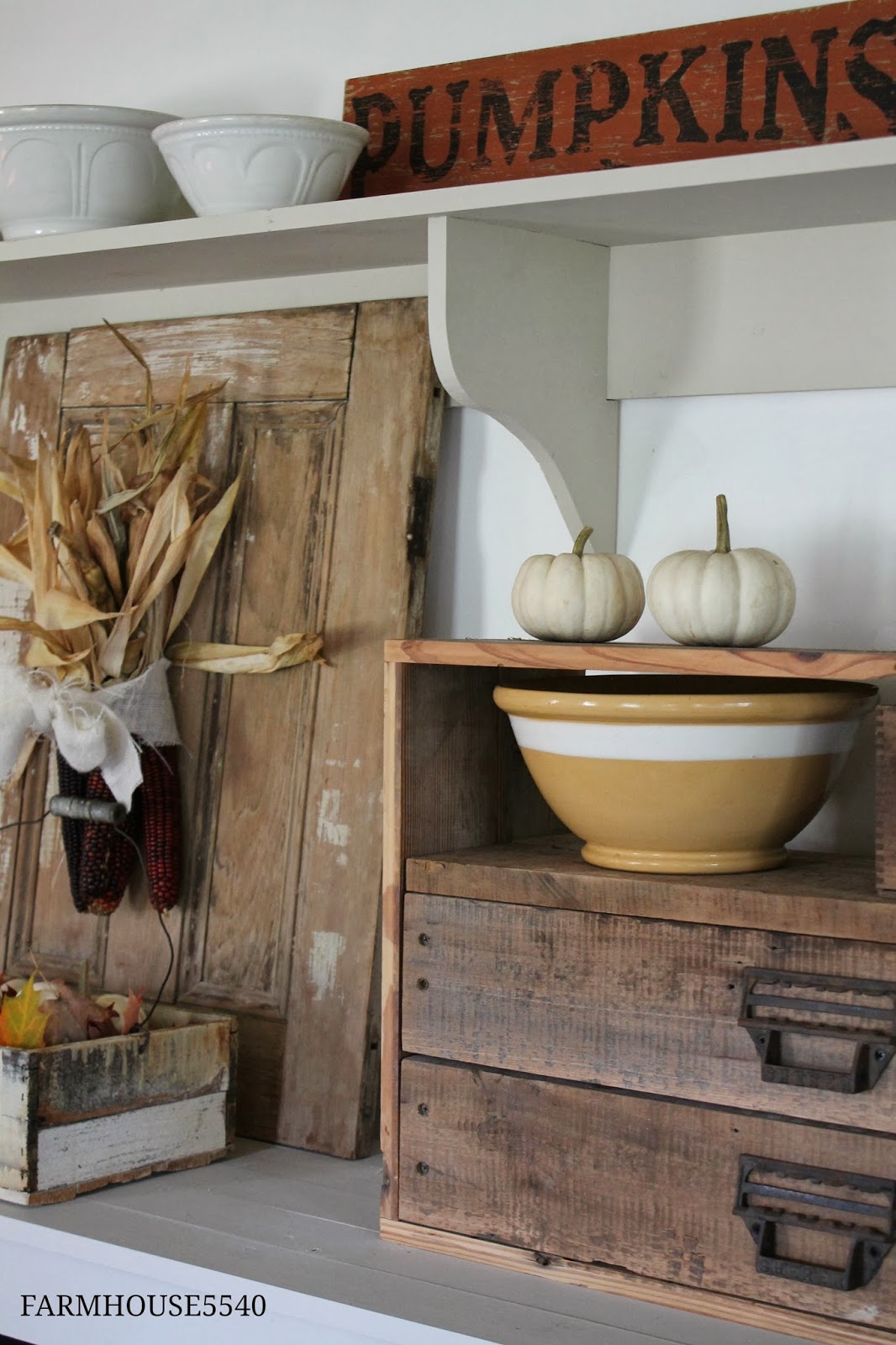 FARMHOUSE 5540: A Farmhouse Autumn