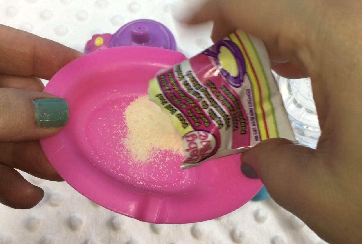 Fun with Baby Alive: Feeding Serena our Baby Alive 2006