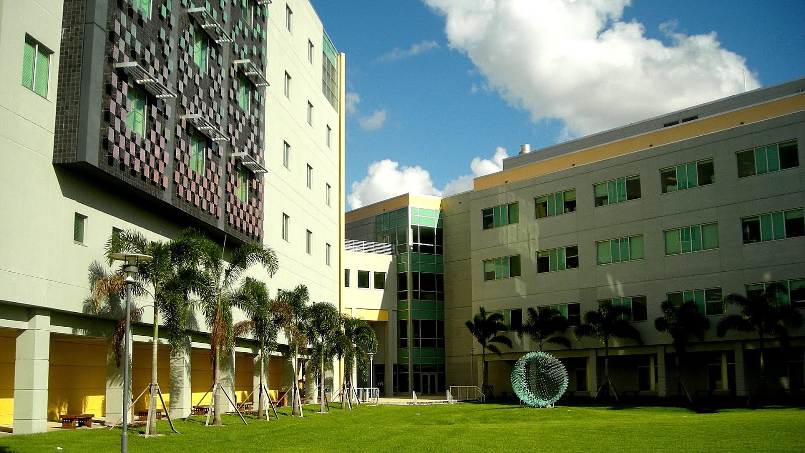 FIU College of Nursing and Health Sciences - College Choices