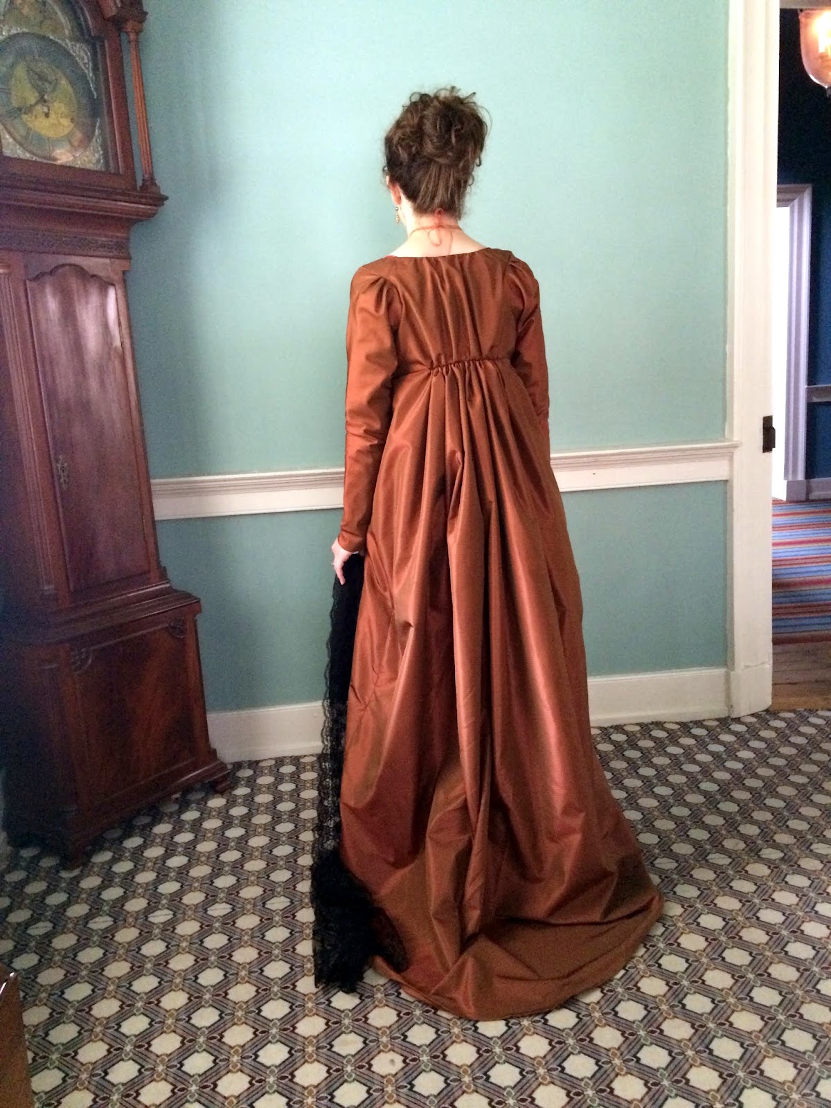 Couture Historique: Silk Regency Dress