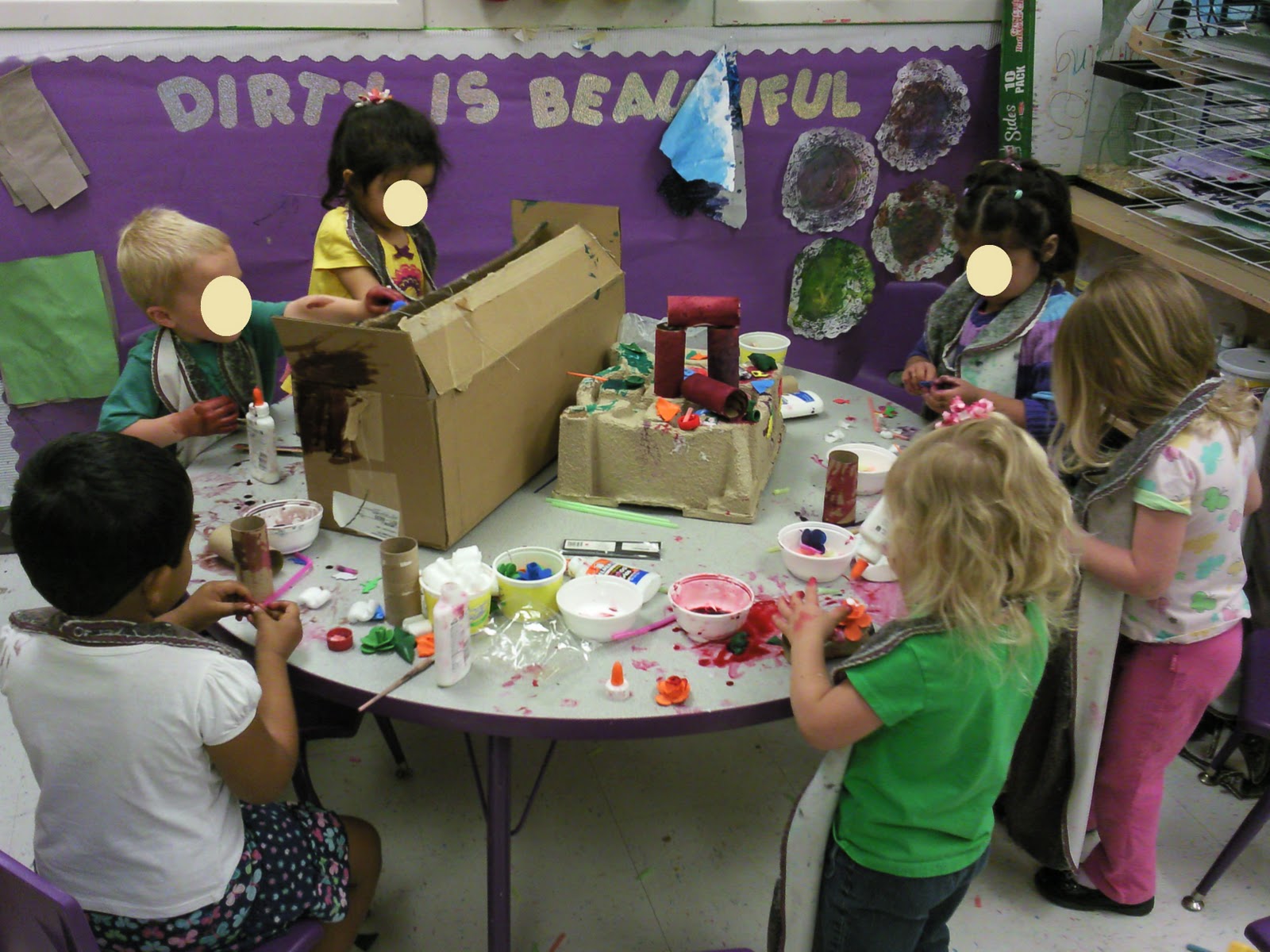 Play-Based Classroom: Recyclables Sculpture