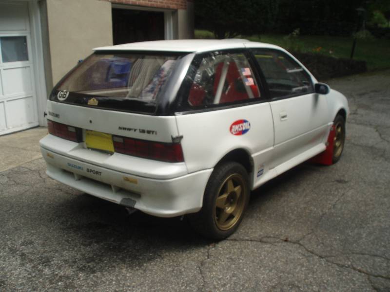 Rally Awesome: 1989 Suzuki Swift GT MK2 - DailyTurismo