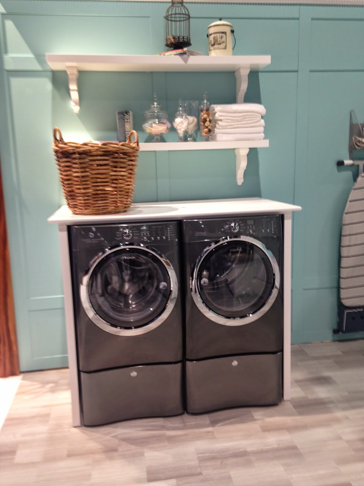 TheBuilderFix: Some laundry center ideas from the International ...