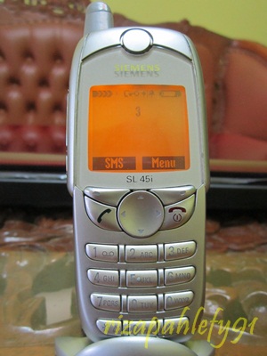 Semua Tentang Handphone Jadul: Hp Jadul Oenik dan Keren Siemens SL45i