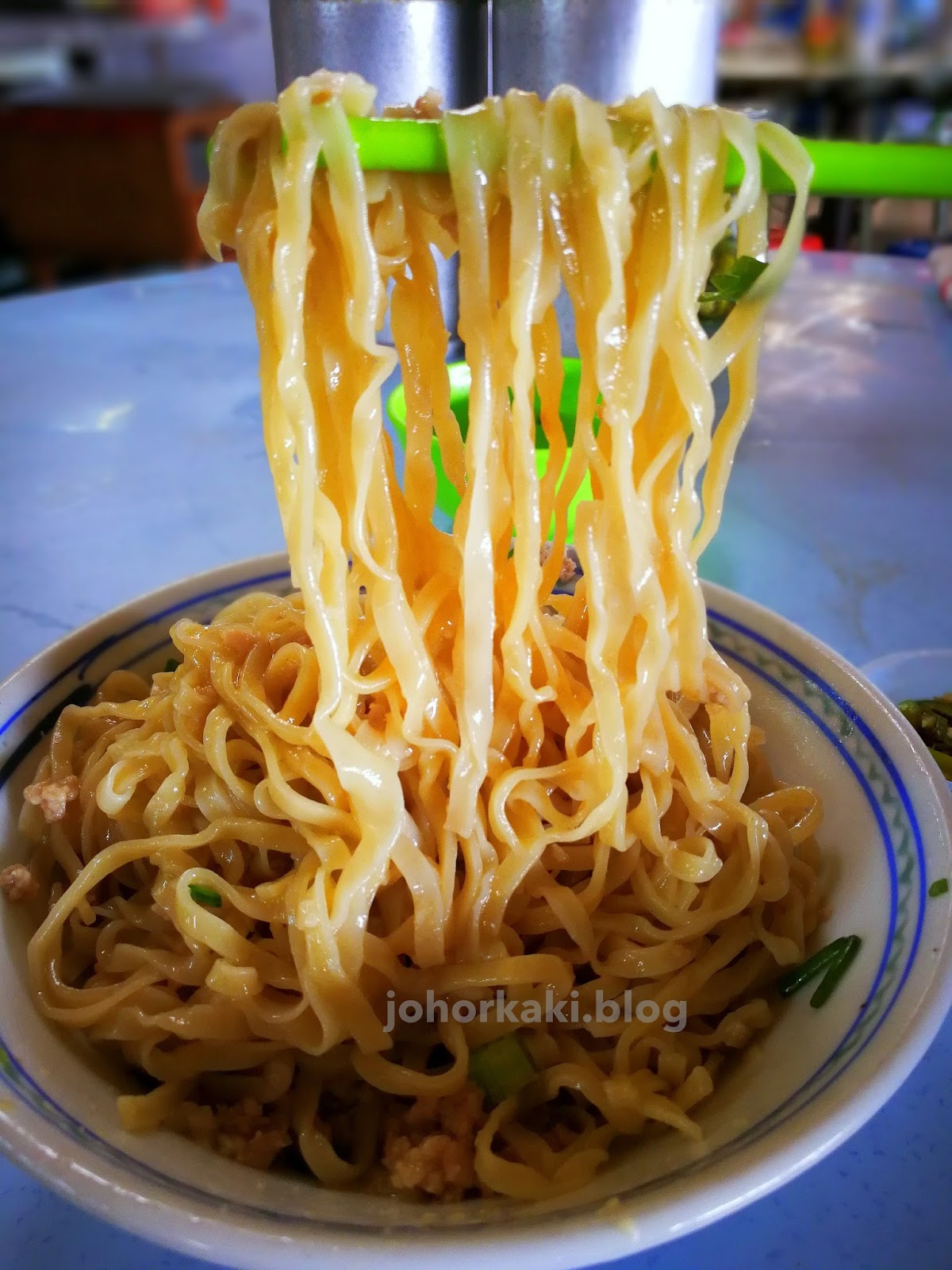 Hakka Mee at its Most Basic & Best. Tow Kee in Seremban 滔记客家面 |Tony ...
