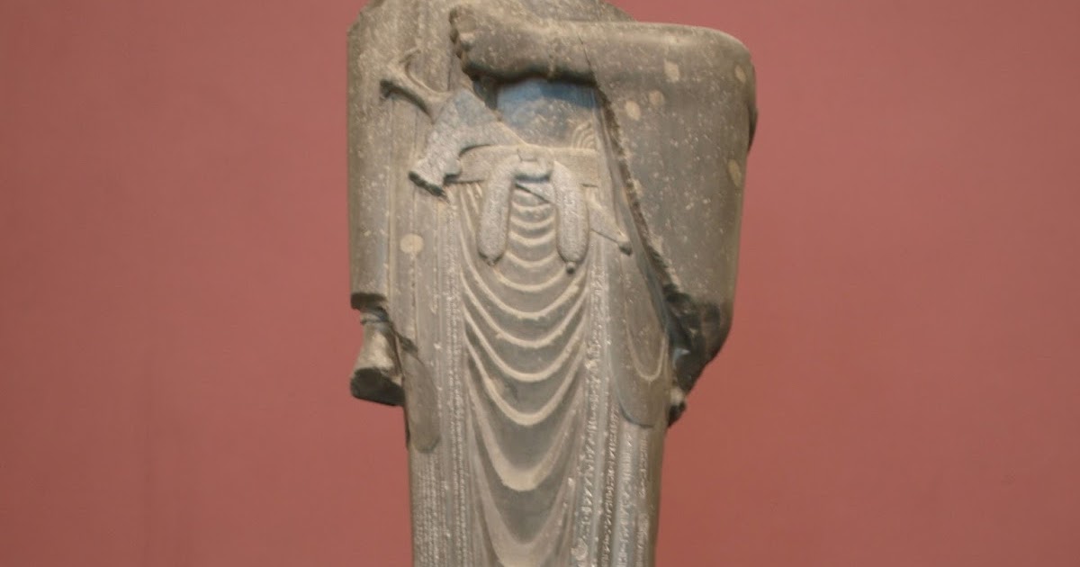 El Imperio Persa Aqueménida: La estatua de Darío en el Museo ...