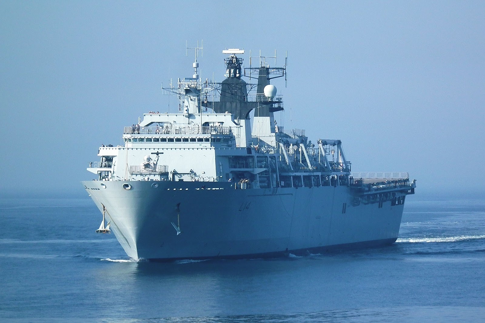 The Things I Enjoy: The Flagship of the Royal Navy, HMS Albion, in Øresund