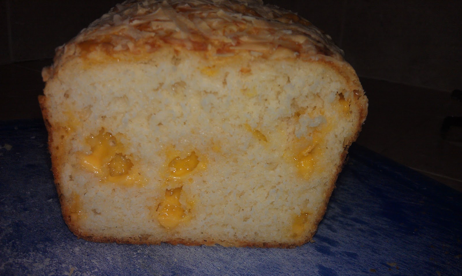 Girl + Food = Love: Bake 52: Cheddar Cheese Bread