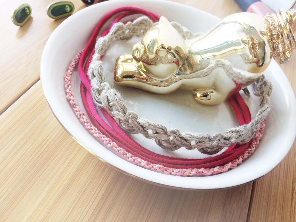 All Paths Lead to Wonderland: Throwback Thursday: DIY Natural Fiber Chokers