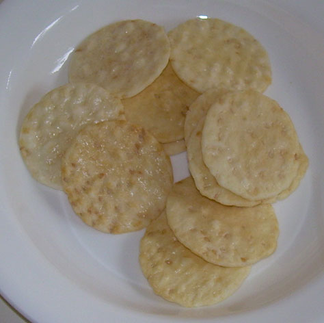 Japanese Snack Reviews: Healthy Creations Sesame Rice Crackers