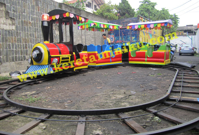 Kereta Mini, Kereta Mall, Komedi Putar Ya Keretaminiku.com