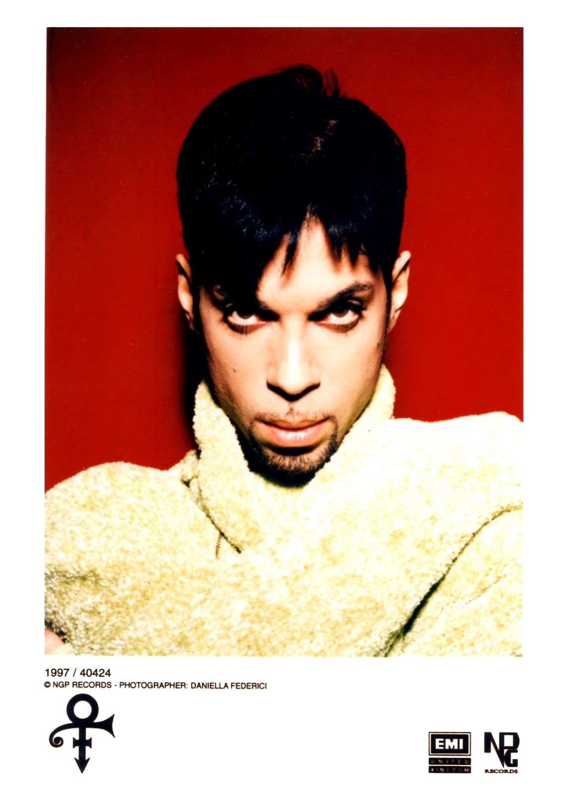 Prince Warner Brothers/NPG Press Photos (Gold Experience - Rave Un2/In2 ...