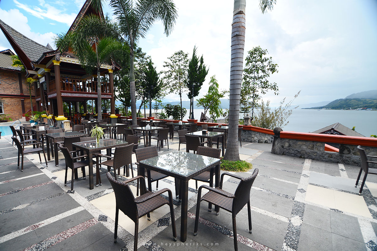 Menginap di Samosir Villa Resort - Heyspheriks