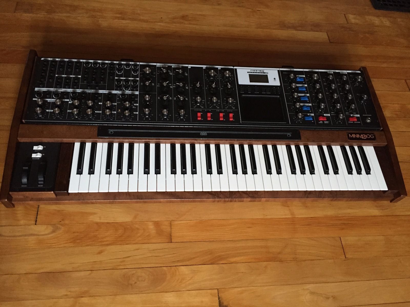 MATRIXSYNTH: Mint Condition Moog Minimoog Voyager XL Synthesizer w ...