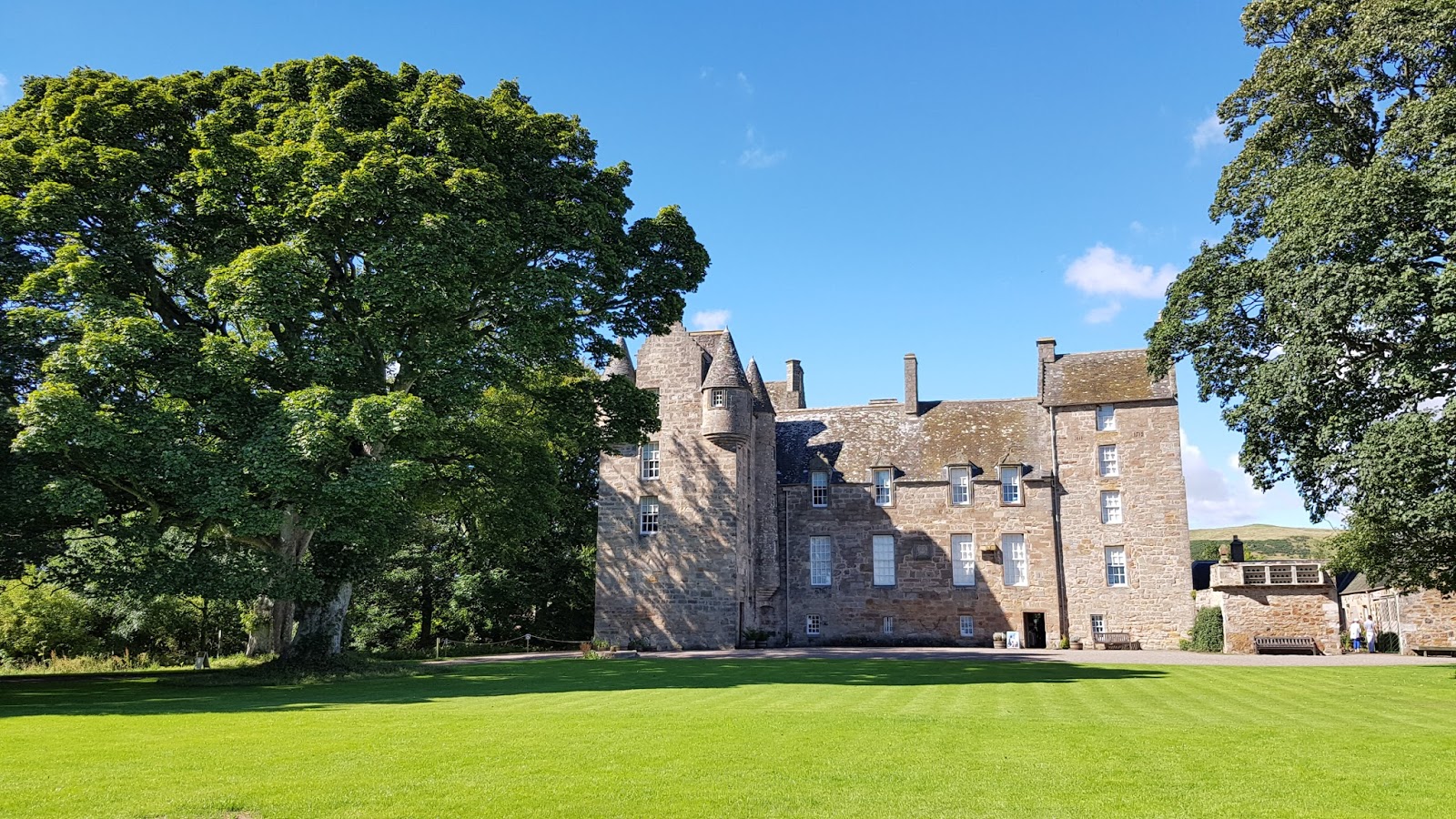 Great British Escapades: 5 Scottish Fairy Tale Castles
