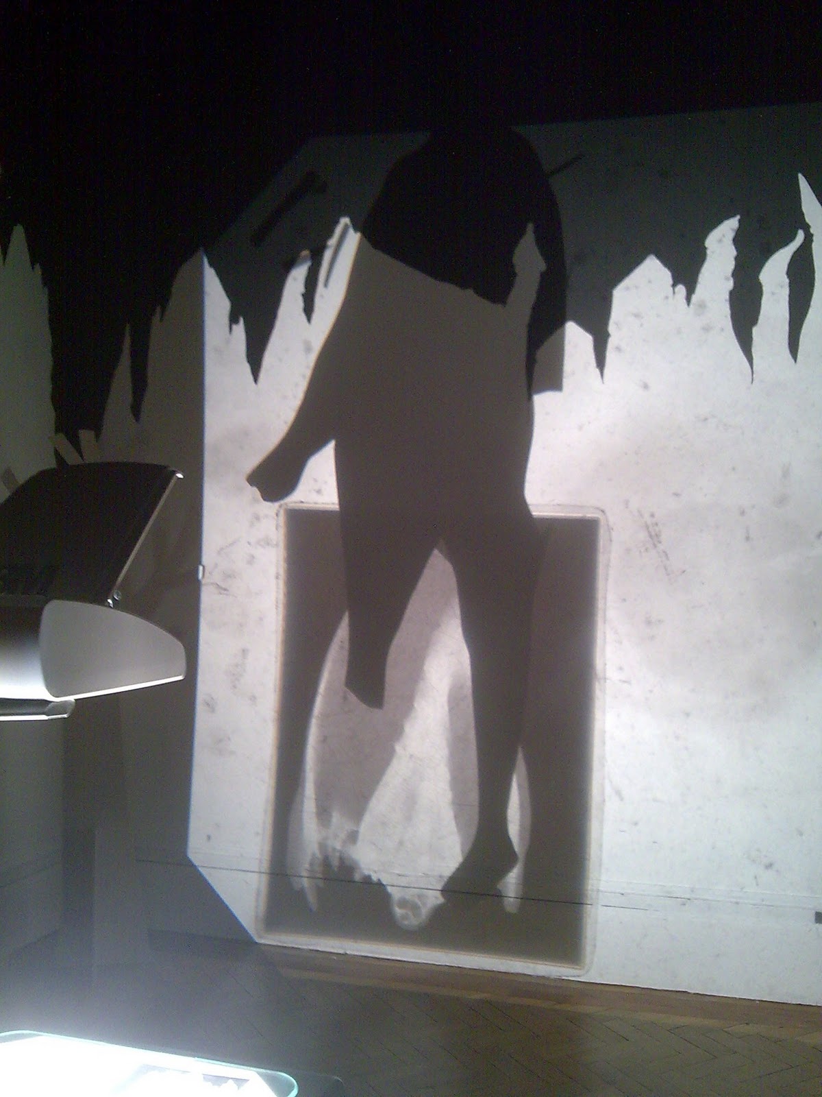 Looking at Artists and the Body: Experiments in Shadow Lab in the run ...