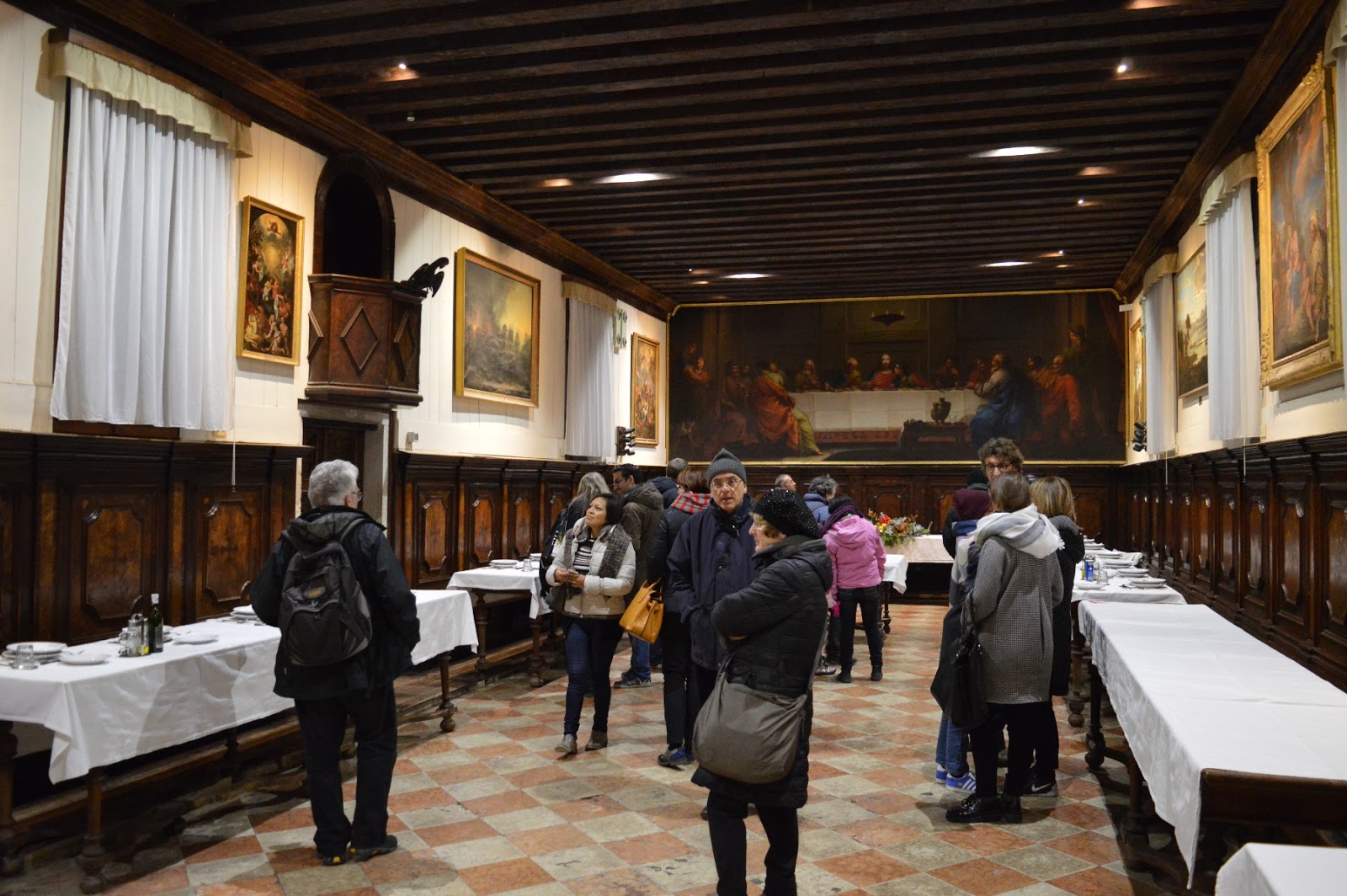 Visita all'isola di San Lazzaro degli Armeni, solitudine e segreti ...