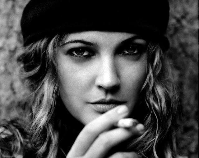 DREW BARRYMORE: Drew Barrymore Life Story