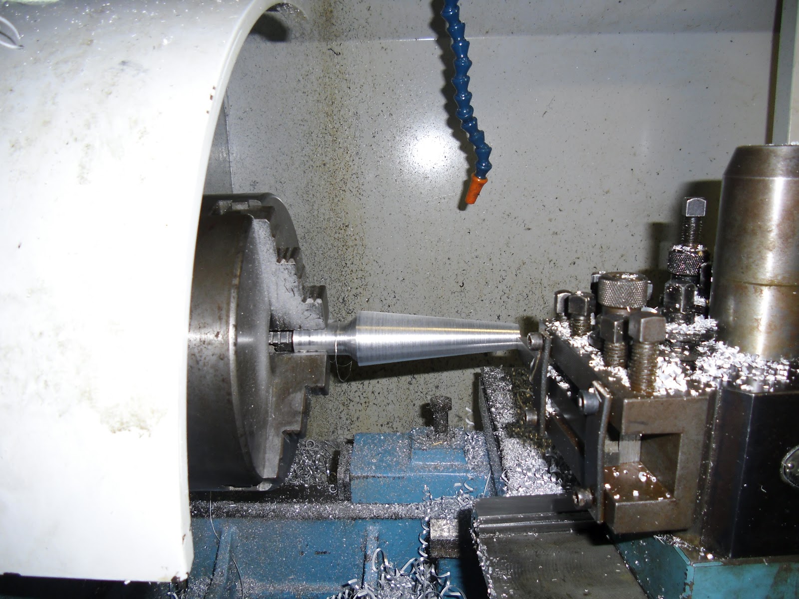 ELECTROMECANICO DE MANTENIMIENTO SERVEF: TORNEADO CONICO (PRACTICA Nº 2)