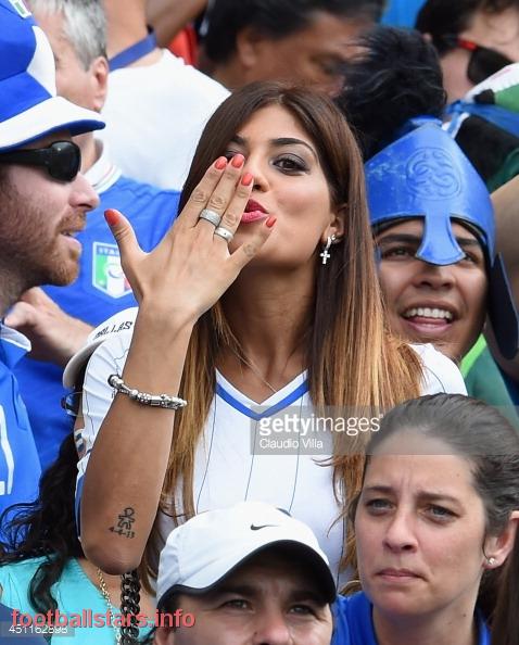 Football MILFs - Girlfriends - Lovers: Lorenzo Insigne Girlfriend ...