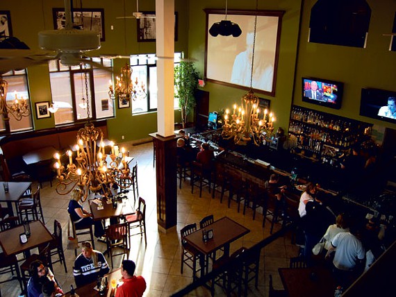 Eat It Detroit: Real Detroit Weekly: Bookies Bar & Grille